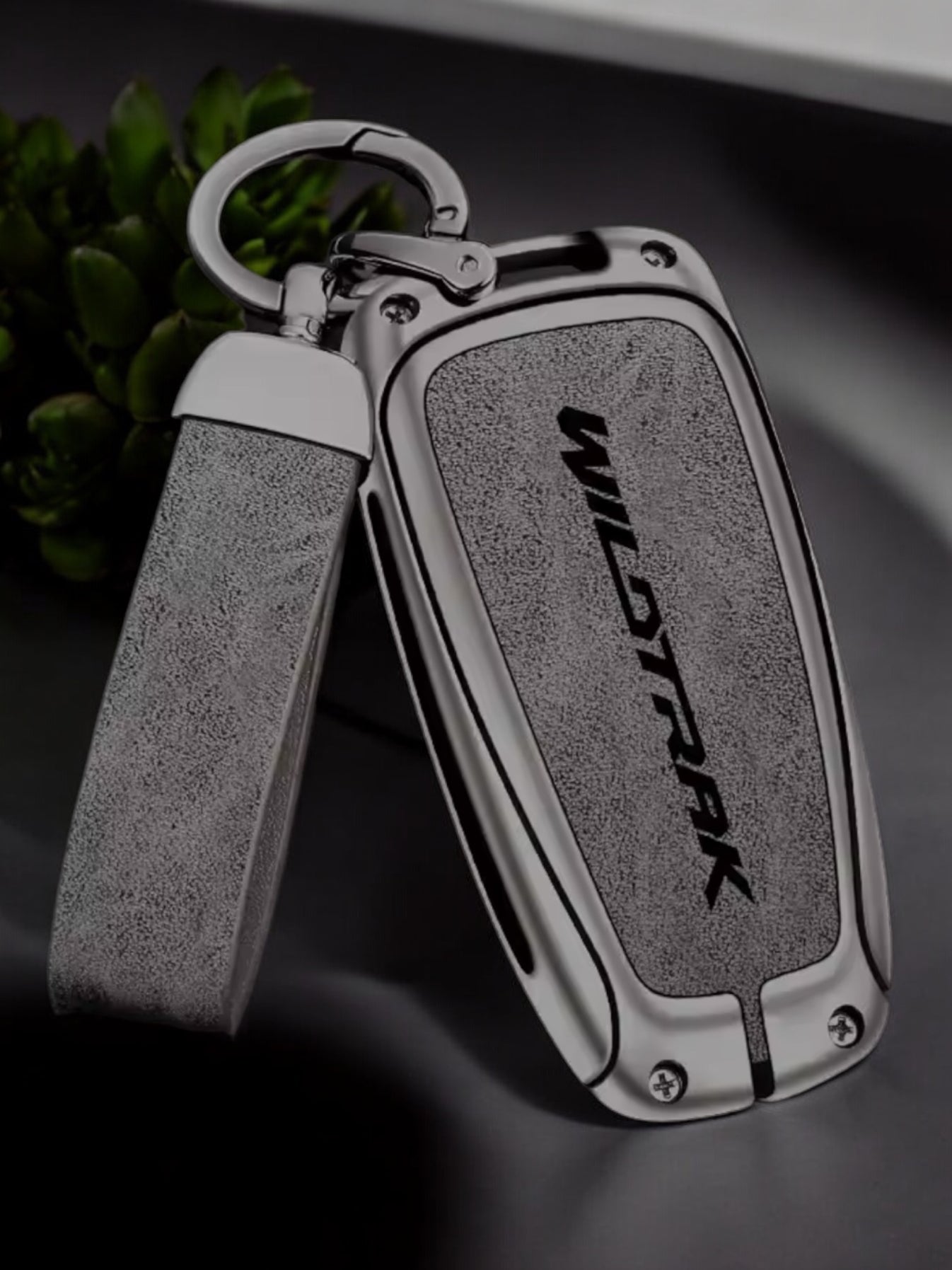 Next Gen Ford Ranger Wildtrak - 360° Zinc Alloy Key Case – Signature Lux